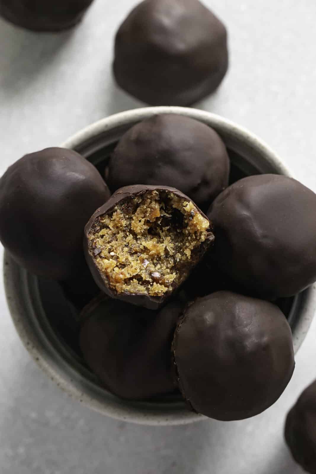 Chocolate Peanut Butter Almond Flour Date Bites - Healthy Little Vittles
