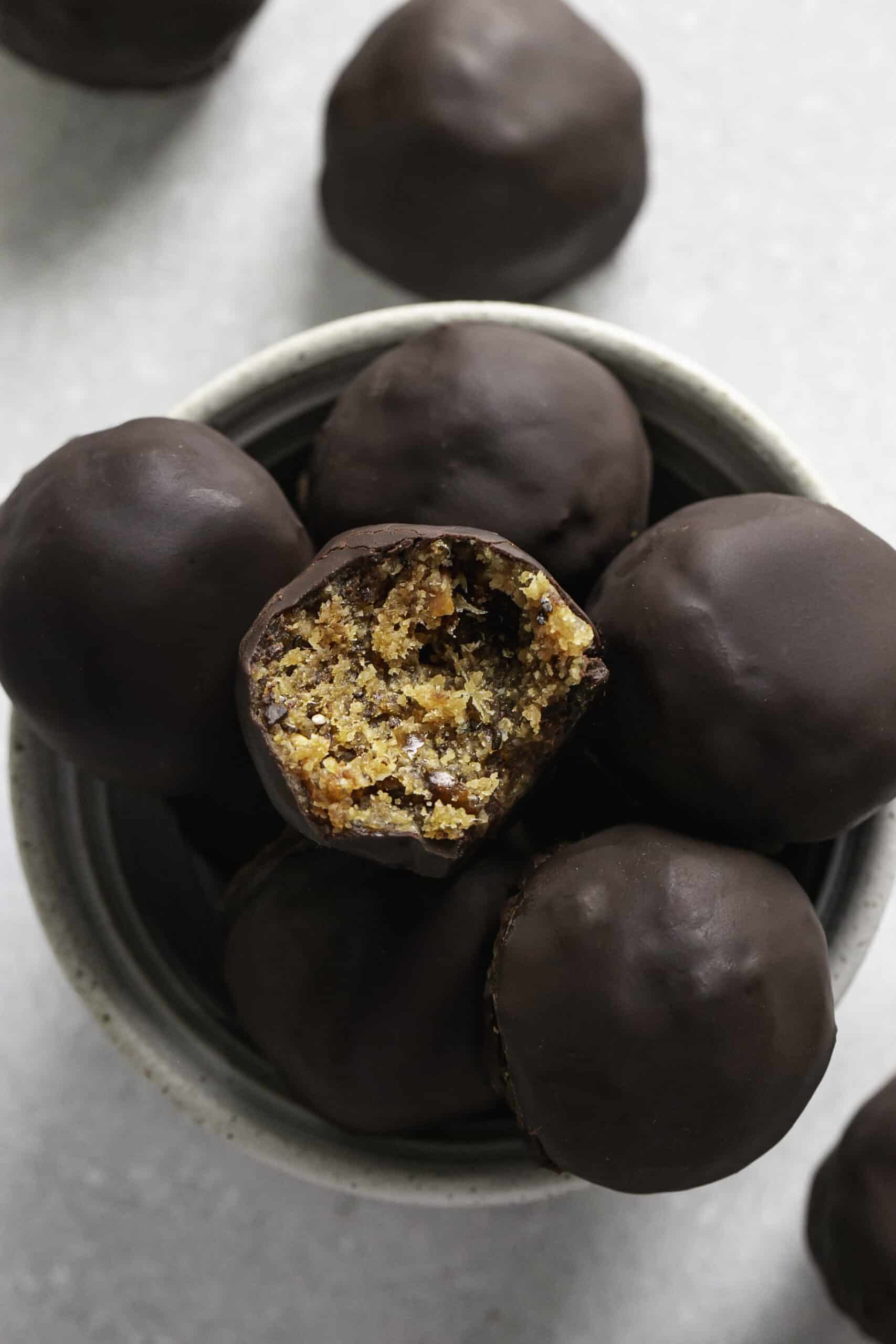 Chocolate Peanut Butter Almond Flour Date Bites - Healthy Little Vittles