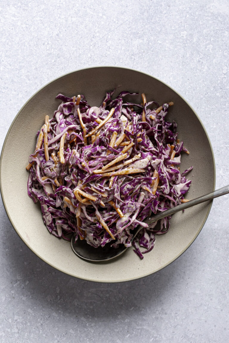 Easy & Crunchy Red Cabbage Coleslaw (Vegan!) - Healthy Little Vittles