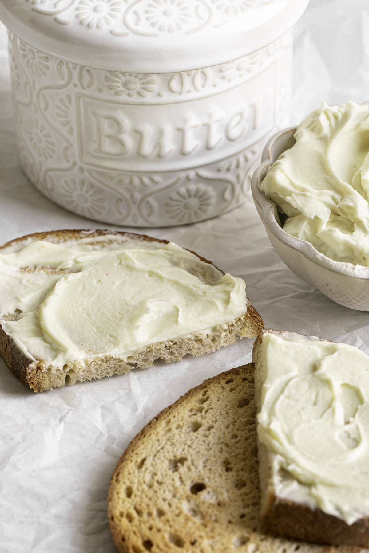 Homemade Spreadable Vegan Butter (Easy & Creamy, Dairy-Free!) - Healthy ...